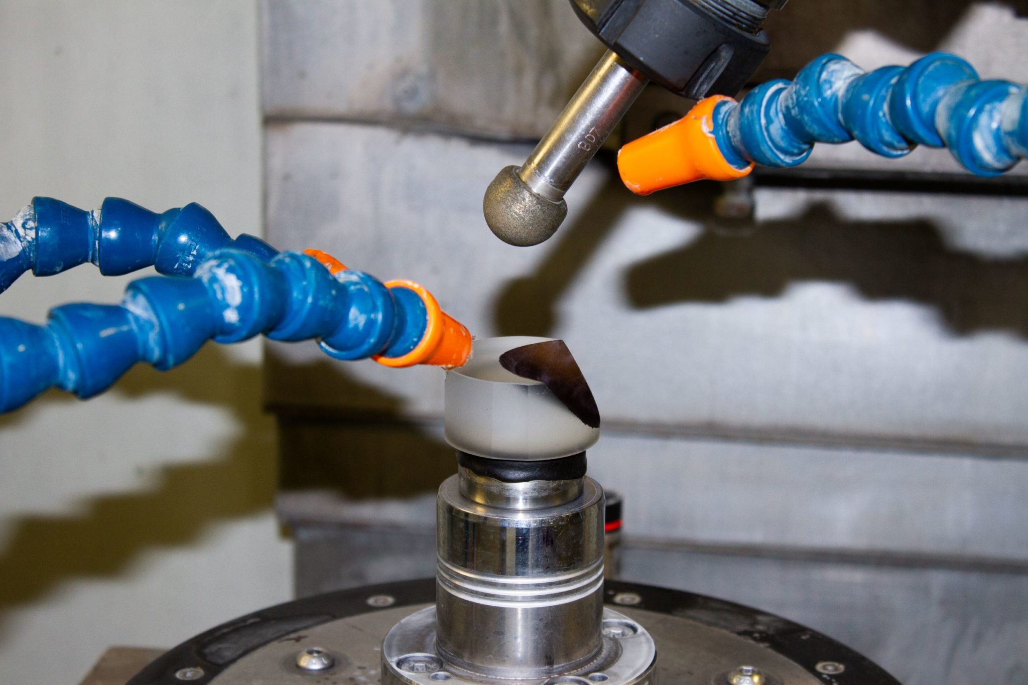 How to Efficiently Manufacture Freeform Optics