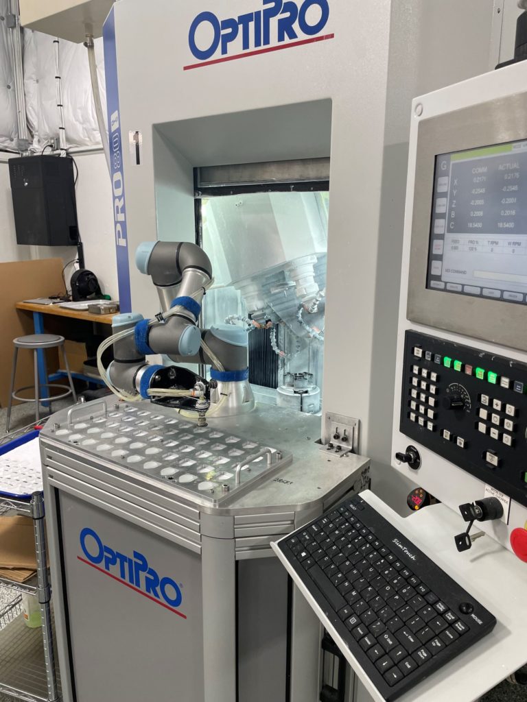 Case Study: Automated Lens Generating with PRO 80 GTS & Robot
